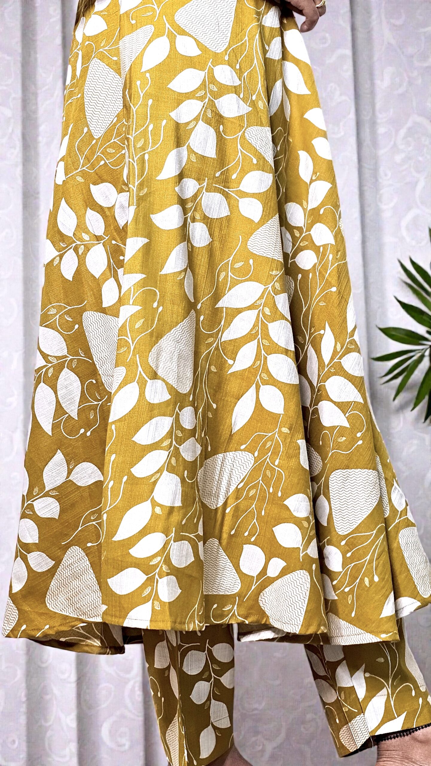 Aelira – Mustard Leaf Print Anarkali Co-ord Set – Tanti